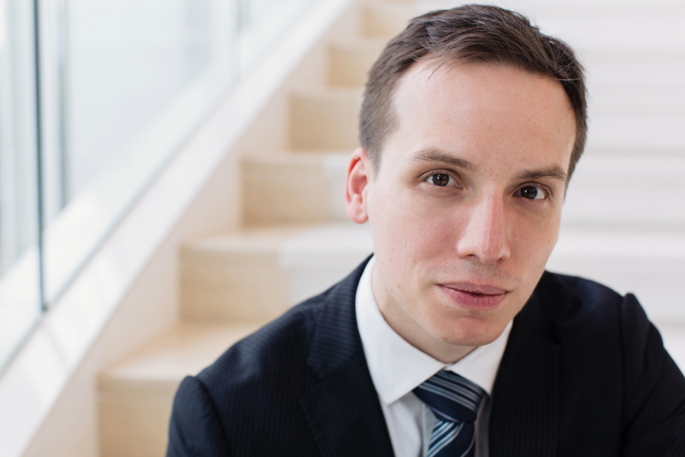 Headshot Portraits // Matt Booth - Tracy Wong • photographer Tracy Wong ...